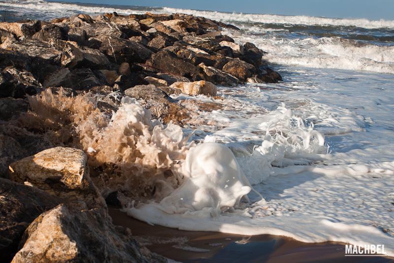 Playa de Rodiles, para el verano y el invierno - machbel