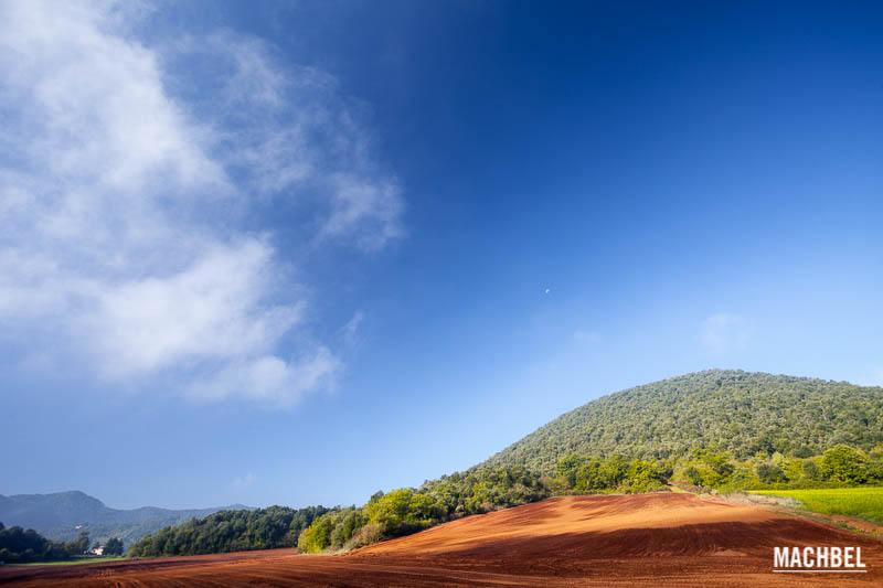 Visitando los volcanes y la comarca de la Garrotxa en Girona - machbel