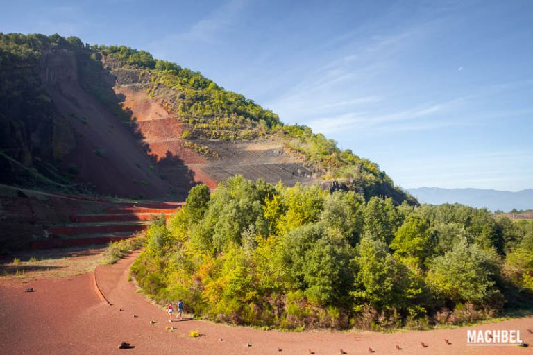 Visitando los volcanes y la comarca de la Garrotxa en Girona - machbel
